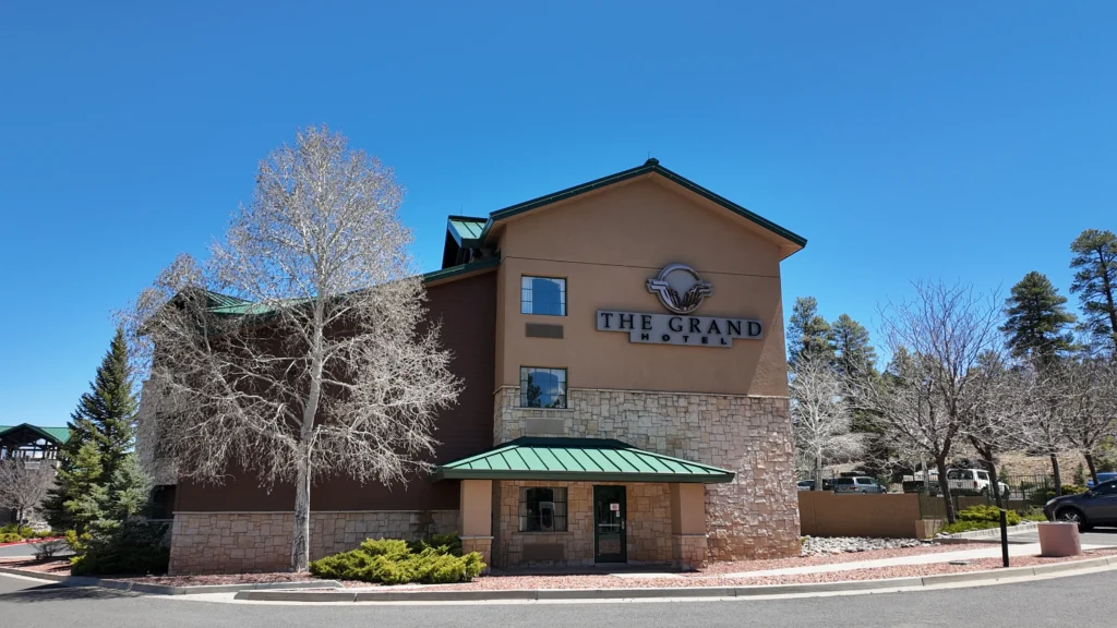 The Grand Hotel at the Grand Canyon | GrandCanyon.com