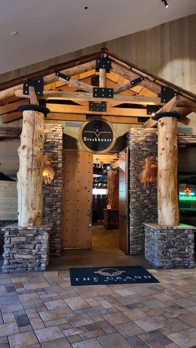 The Grand Hotel at the Grand Canyon | GrandCanyon.com