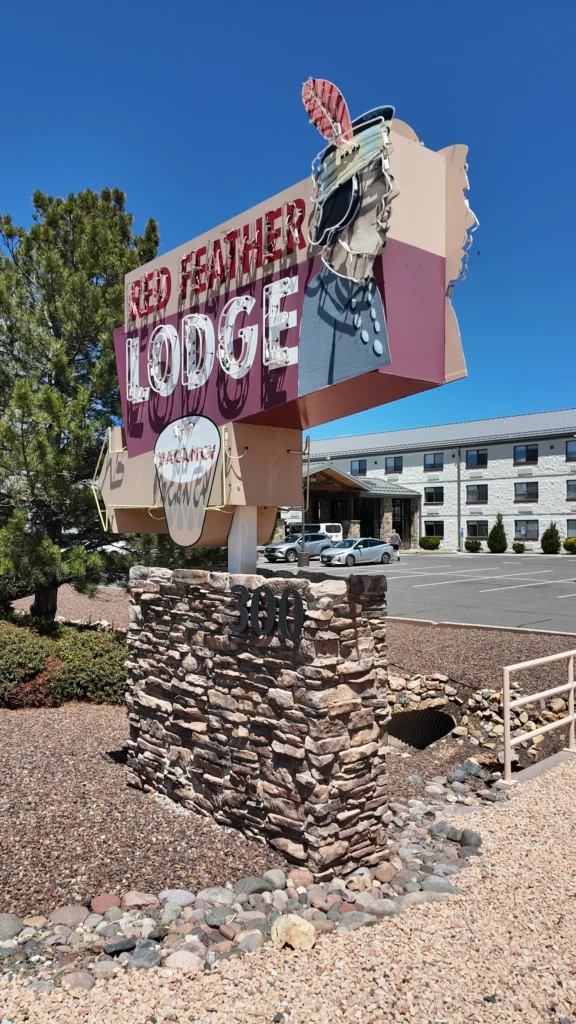 Red Feather Lodge | GrandCanyon.com