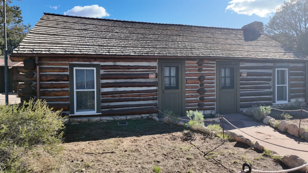Bright Angel Lodge | GrandCanyon.com