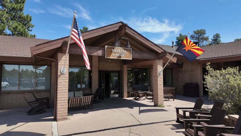 Yavapai Lodge | GrandCanyon.com
