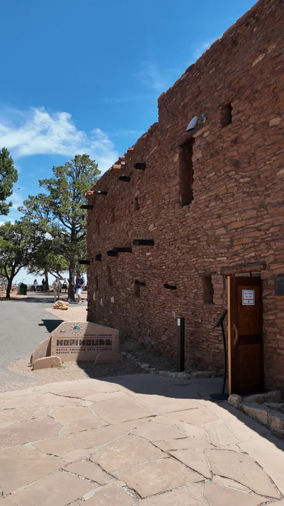 Hopi House | GrandCanyon.com